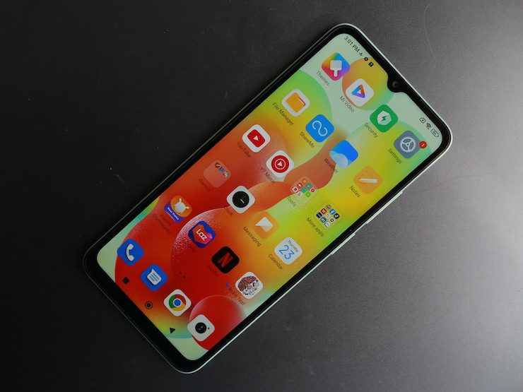 Xiaomi Redmi 12C Điện thoại giá rẻ có hiệu năng tốt, pin “trâu”