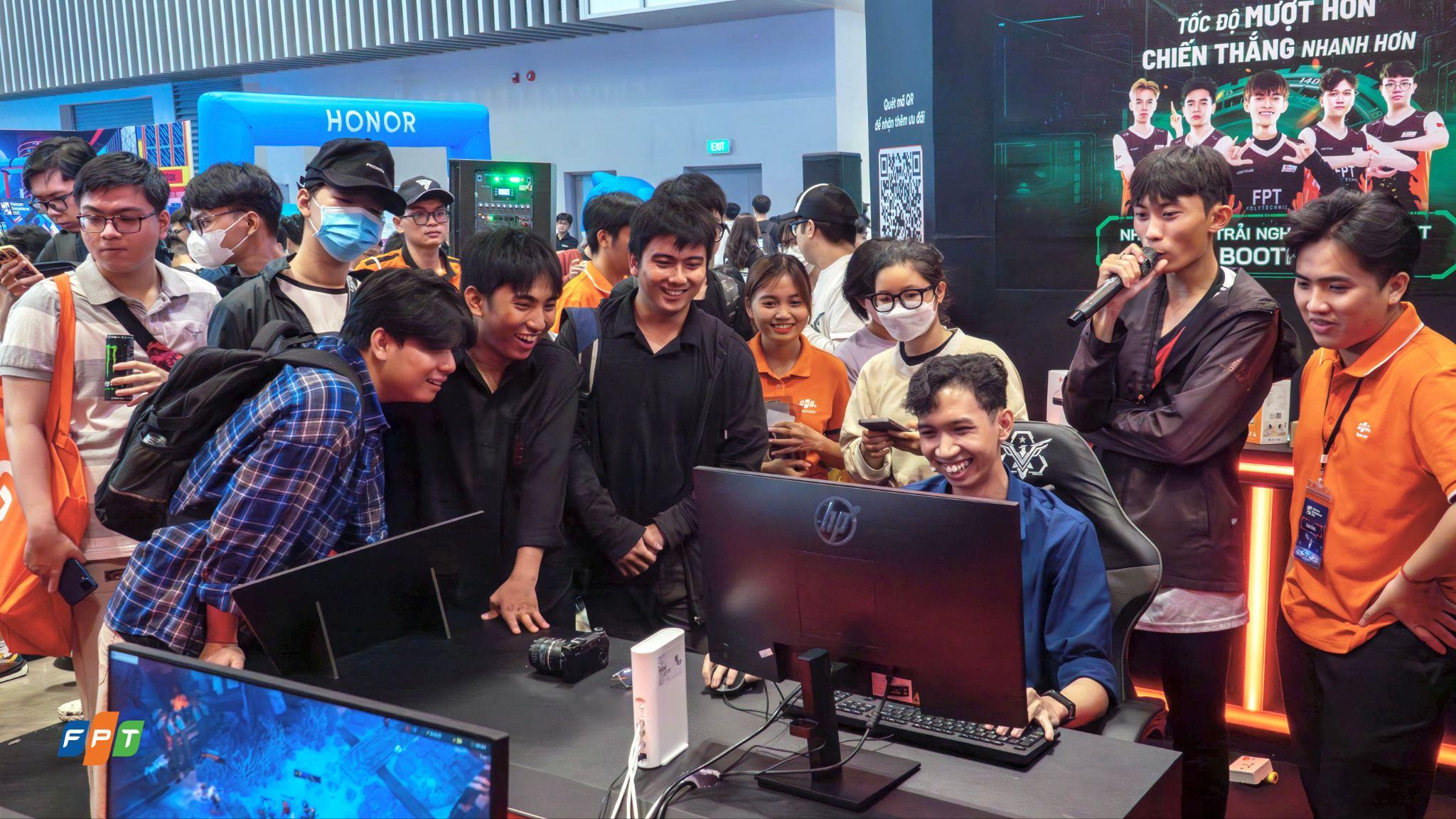 FPT được vinh danh “Nhà mạng được yêu thích nhất” với bình chọn áp đảo ...