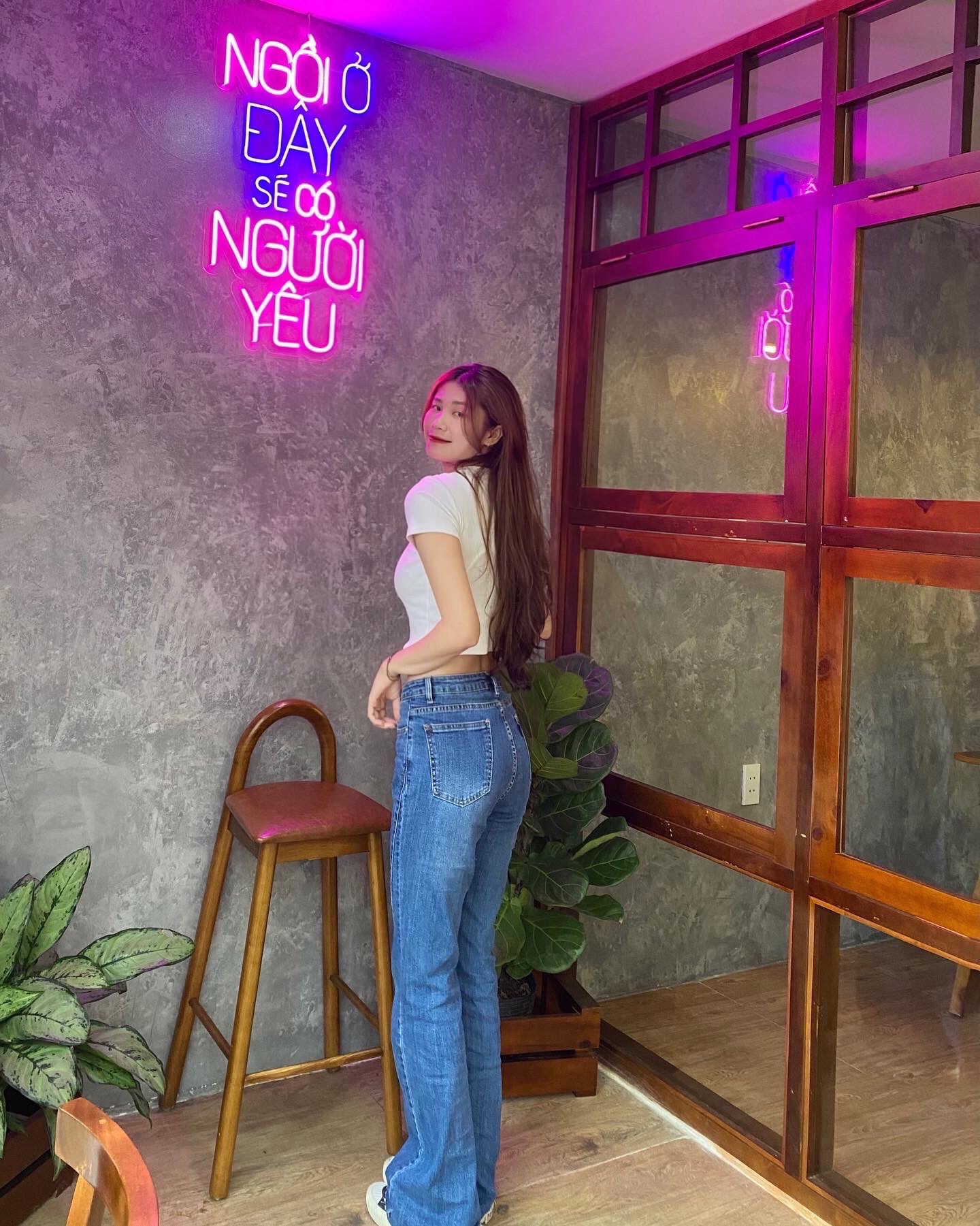 Nữ cầu thủ Việt 19 tuổi cao 1m72, sở hữu vóc dáng đẹp như hoa hậu