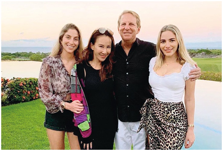 Doanh nhân chi gần 300 tỷ đồng để lấy nữ nghệ sĩ Coco Lee và kết cục ...