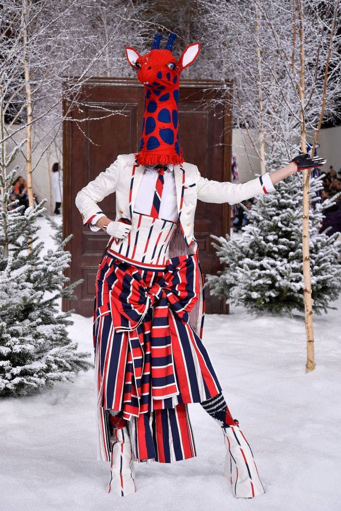 Những sàn diễn kỳ quặc nhất mọi thời đại của Thom Browne