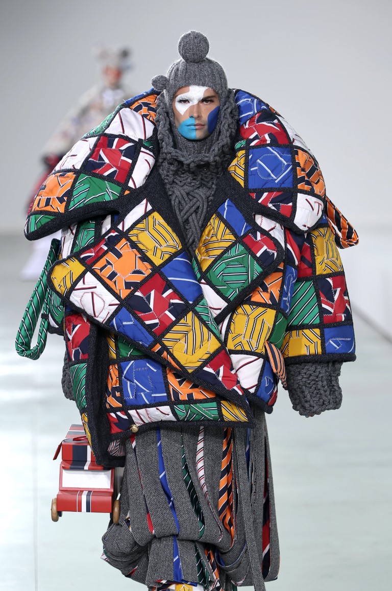 Những sàn diễn kỳ quặc nhất mọi thời đại của Thom Browne