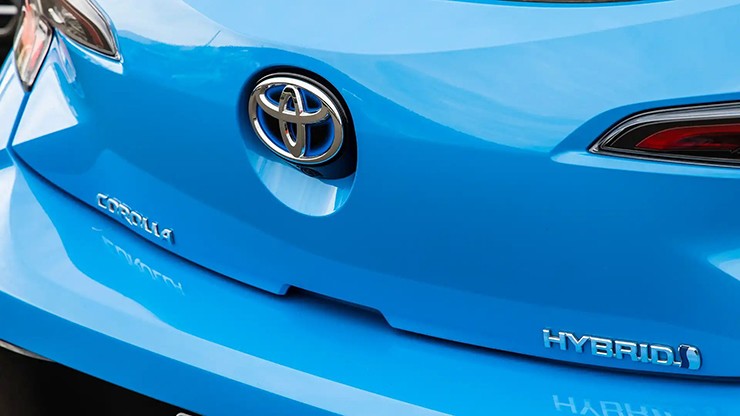 Thế hệ mới của Toyota Corolla có thể sử dụng công nghệ hybrid từ BYD