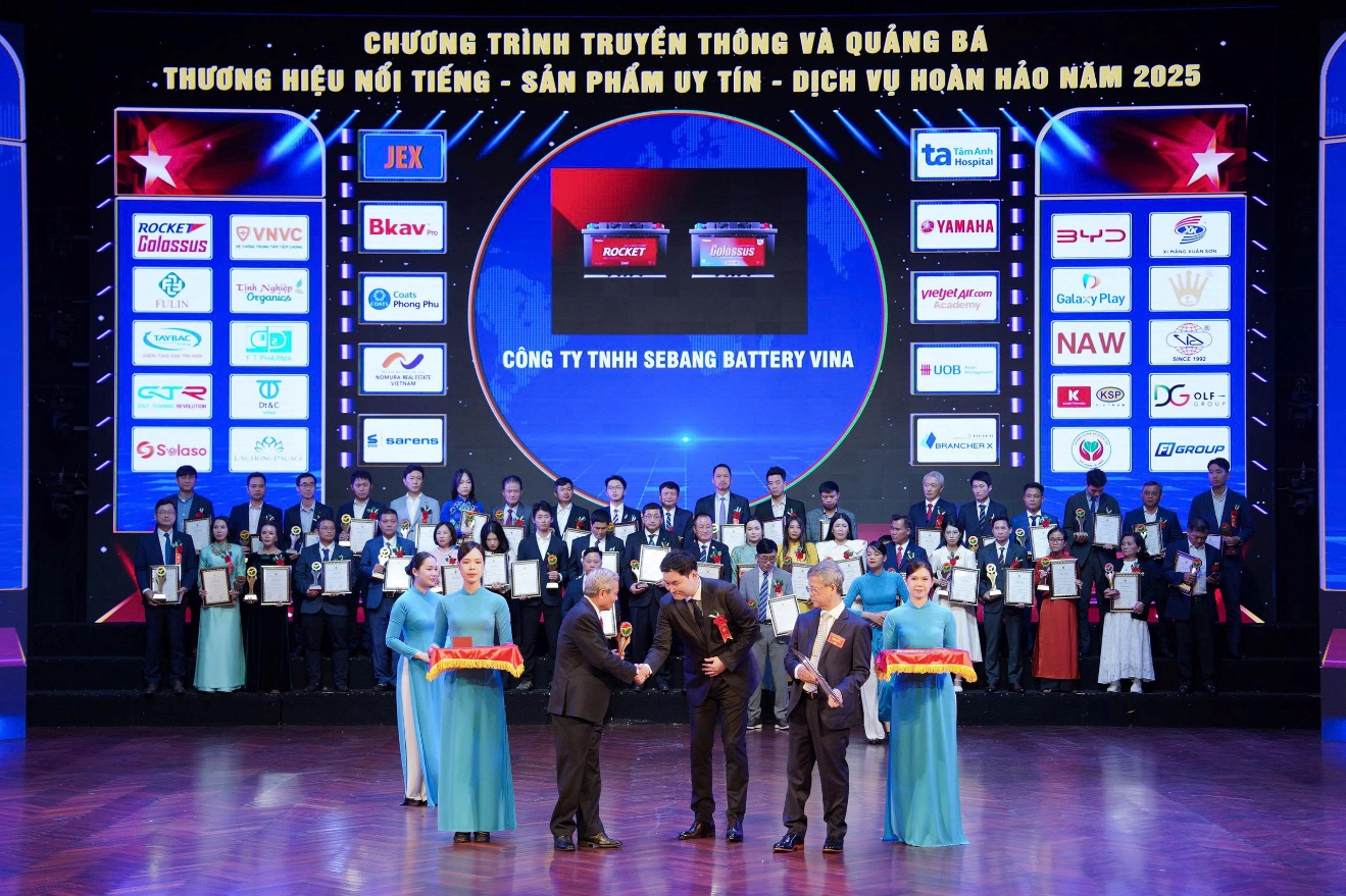 Sebang Battery Vina nhận danh hiệu “Top 10 Doanh nghiệp FDI Xuất sắc tại Việt Nam 2025” và “Top ...