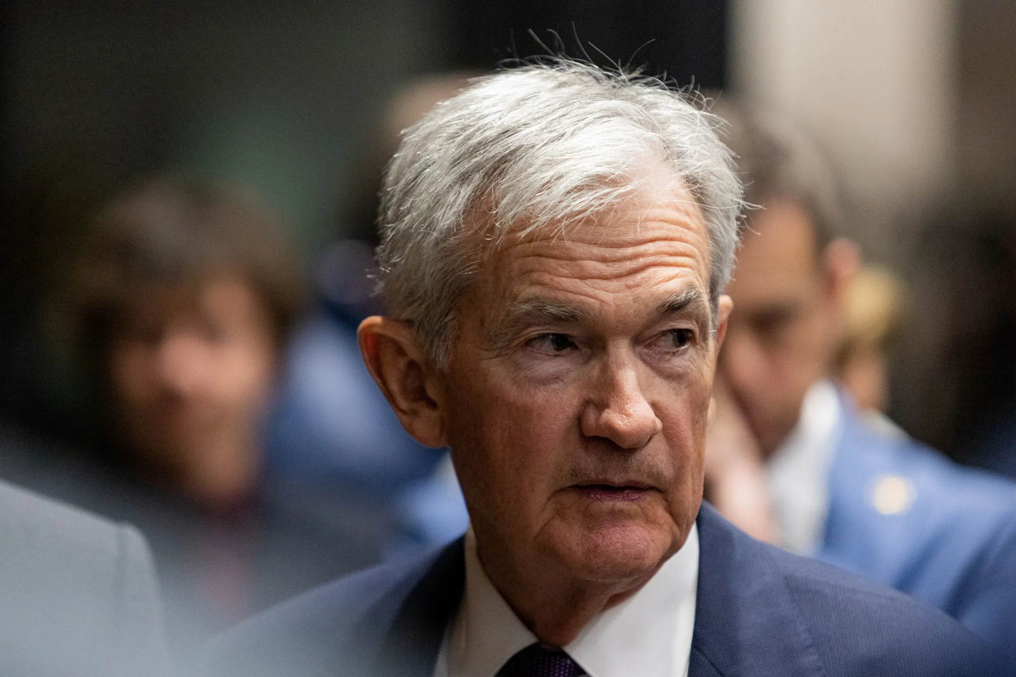 Fed “rối như canh hẹ” Vì sao thị trường vẫn tin Jerome Powell sẽ hạ lãi