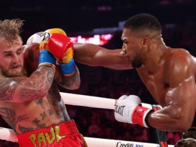 Trận boxing Joshua đấm vỡ hàm Jake Paul bị nghi sắp đặt trước, khán giả ...